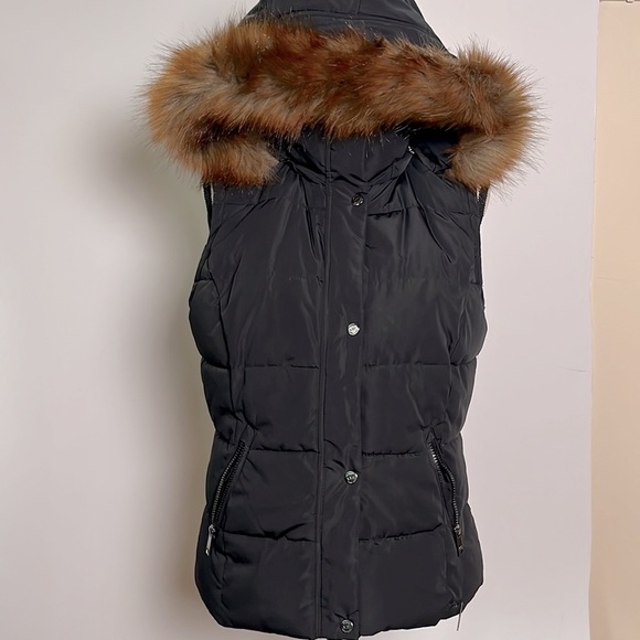 Marc Jacobs | Jackets & Coats | Marc Newyork Puffer Vest With Faux Fur ...
